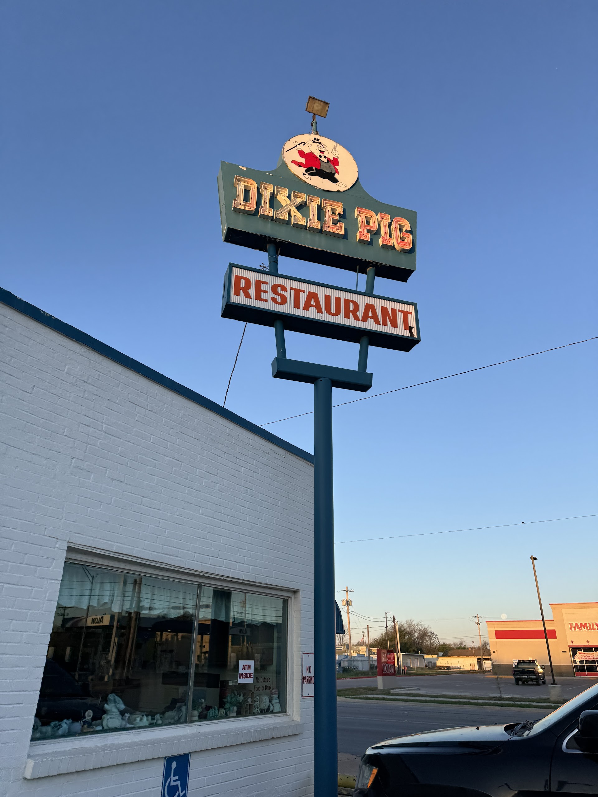 Dixie Pig | Abilene, Texas, Breakfast | Sēkr